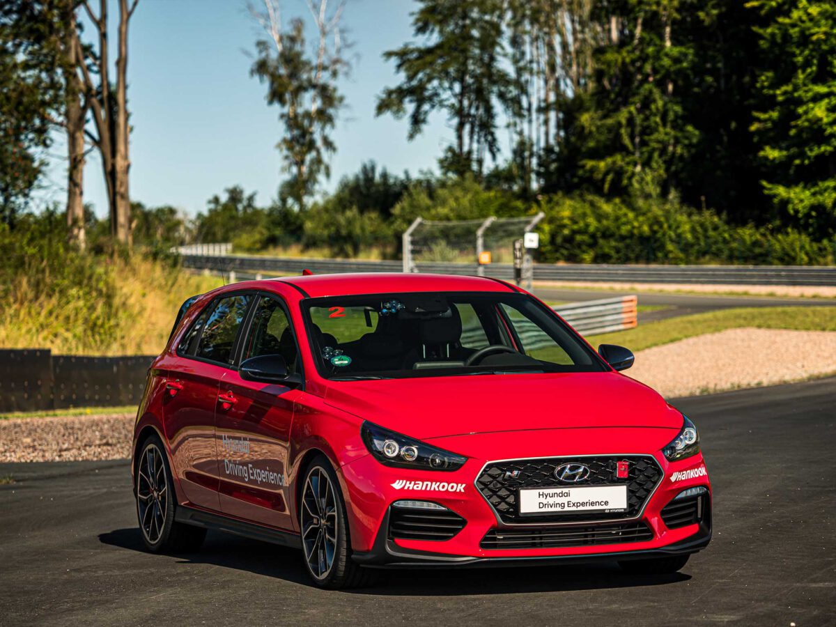 AUTOMOTIVE PORTRAITS – Pmeise PHOTOGRAPHY